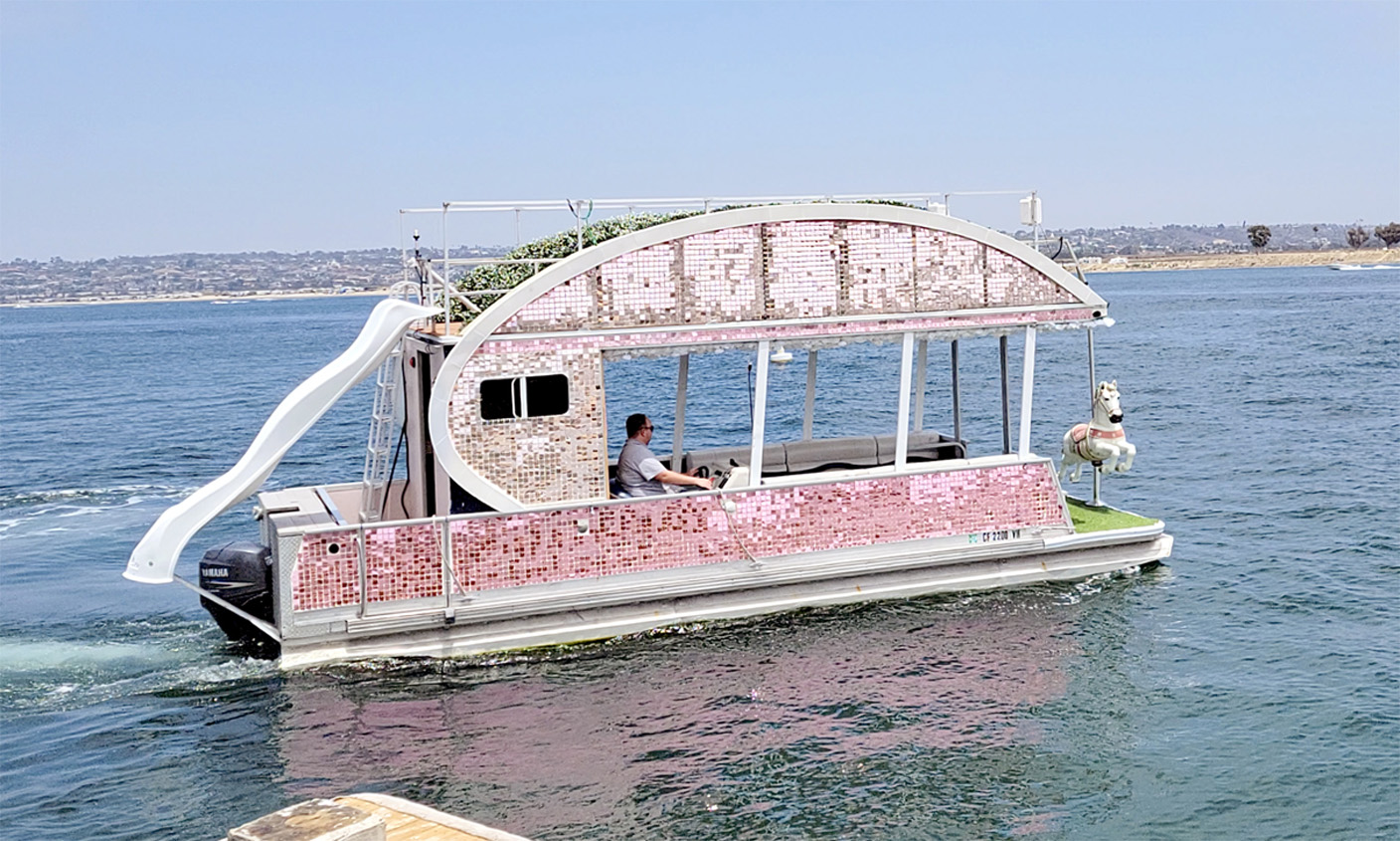 The Carousel Boat™ Experience | Official Site